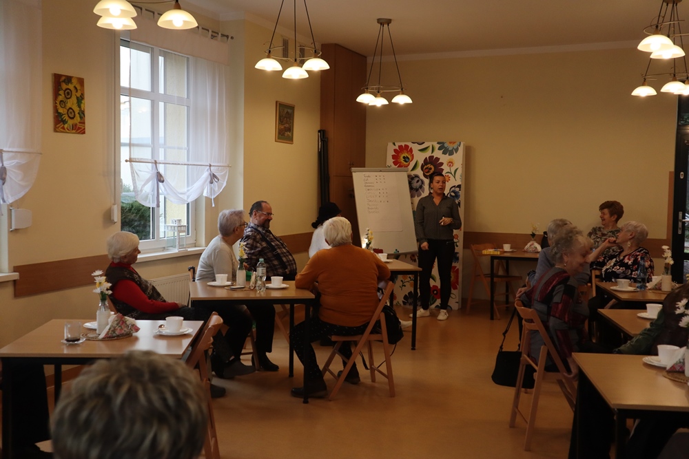 Plotki, ploteczki… - Urząd Miejski Pniewy