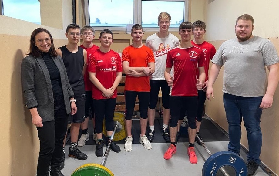 Karl Knauer docenił sukcesy sztangistów z Pniew - Urząd Miejski Pniewy